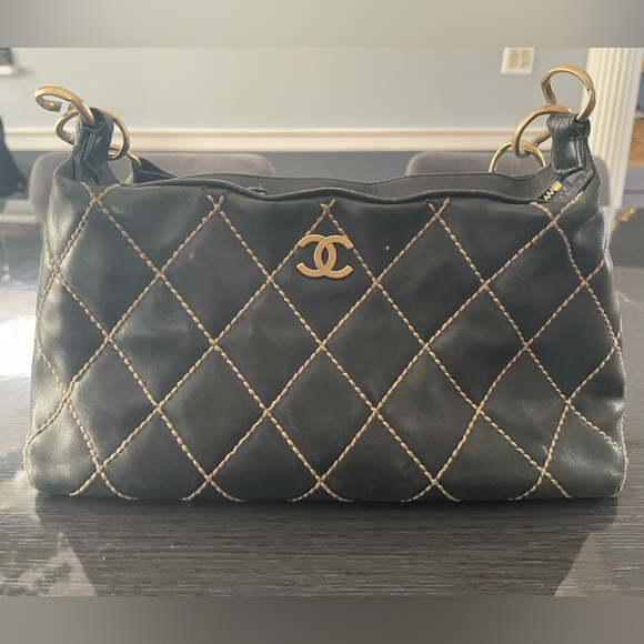 CHANEL | Bags | Classic 200s Chanel Purse | Poshmark